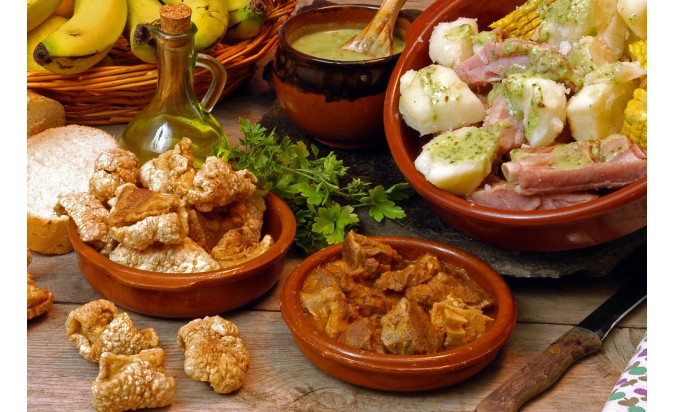 Comida canaria: 7 platos típicos que debes probar | HD Hotels